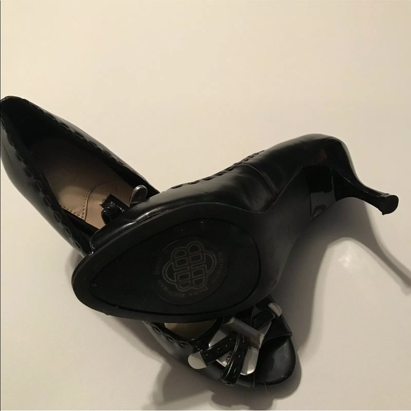 Dana Buchman | Shoes | Dana Buchman Black Edgy Metal Pumps Heels Shoes ...